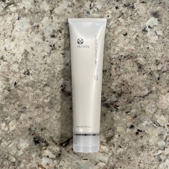 Nu skin | Skincare | Nu Skin Dermatic Effects | Poshmark